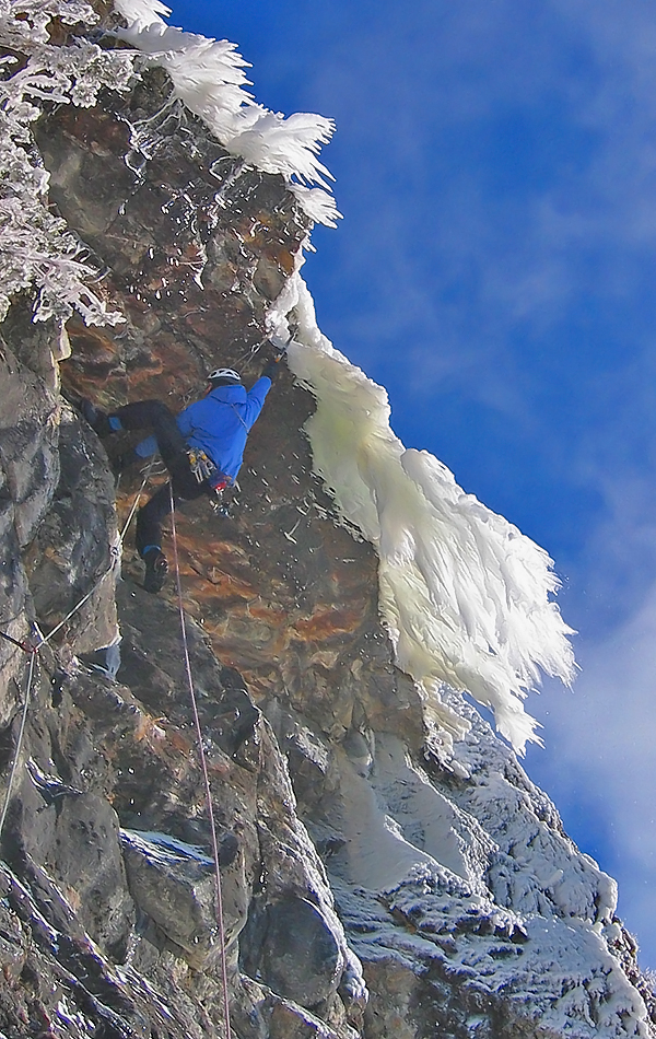 Astro Turf : North East Ice